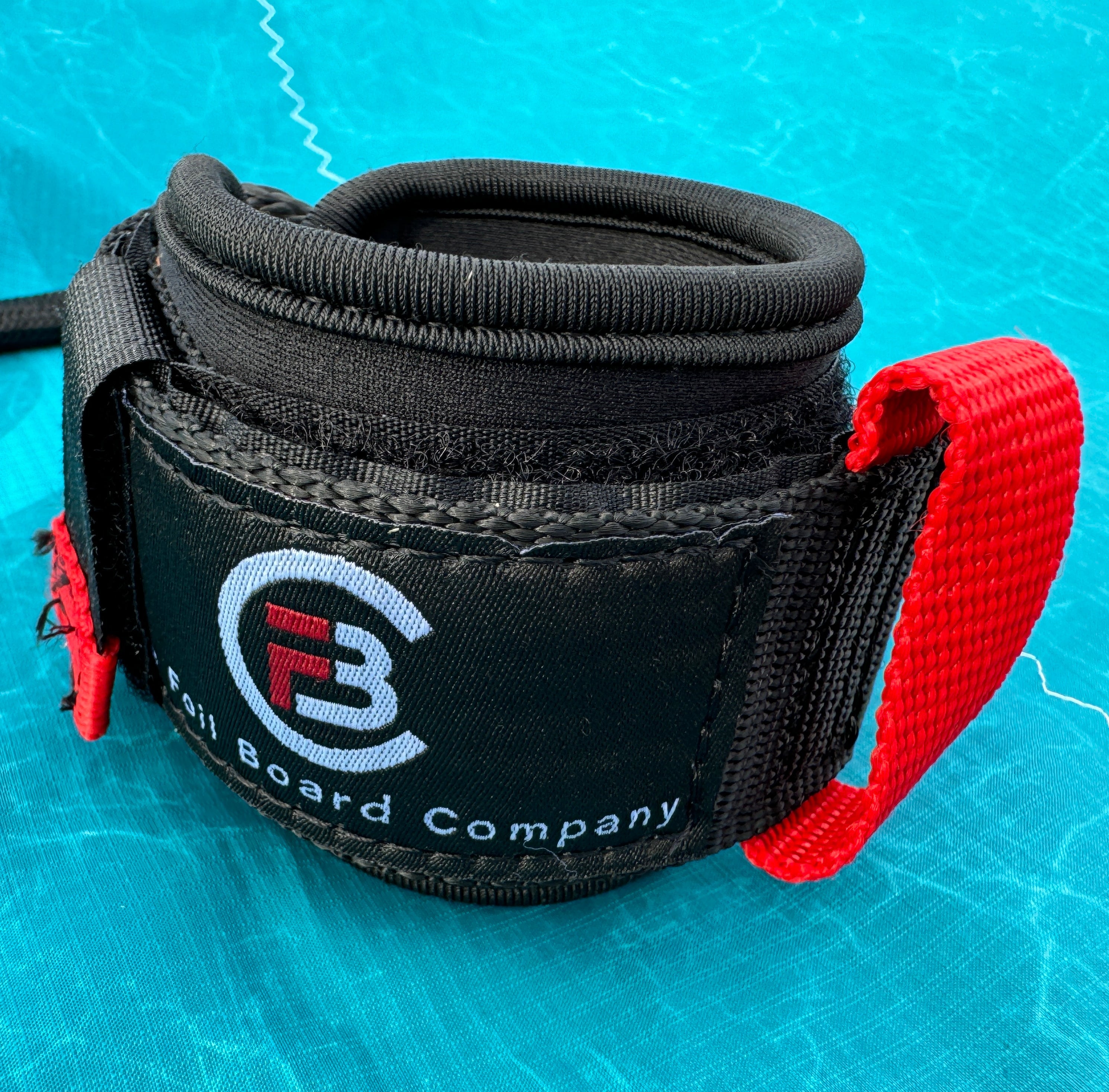 Wingfoil & Parawing Leashes – Simon Winkley Marine